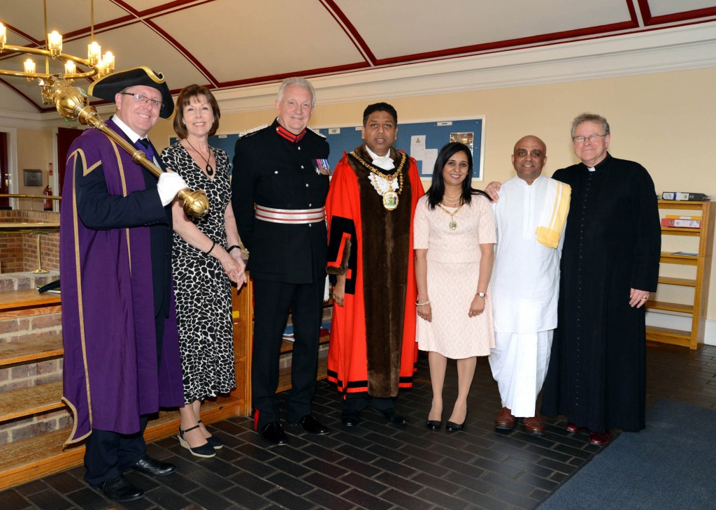 El presidente de ISKCON Bhaktivedanta Manor se convierte en capellán ...