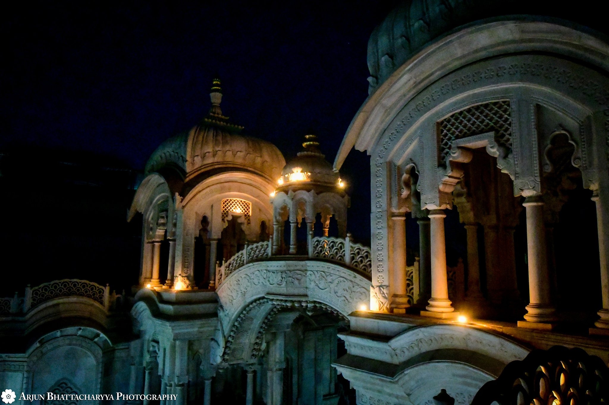 Fotógrafo comparte su experiencia de cuarentena en Krishna Balaram Mandir